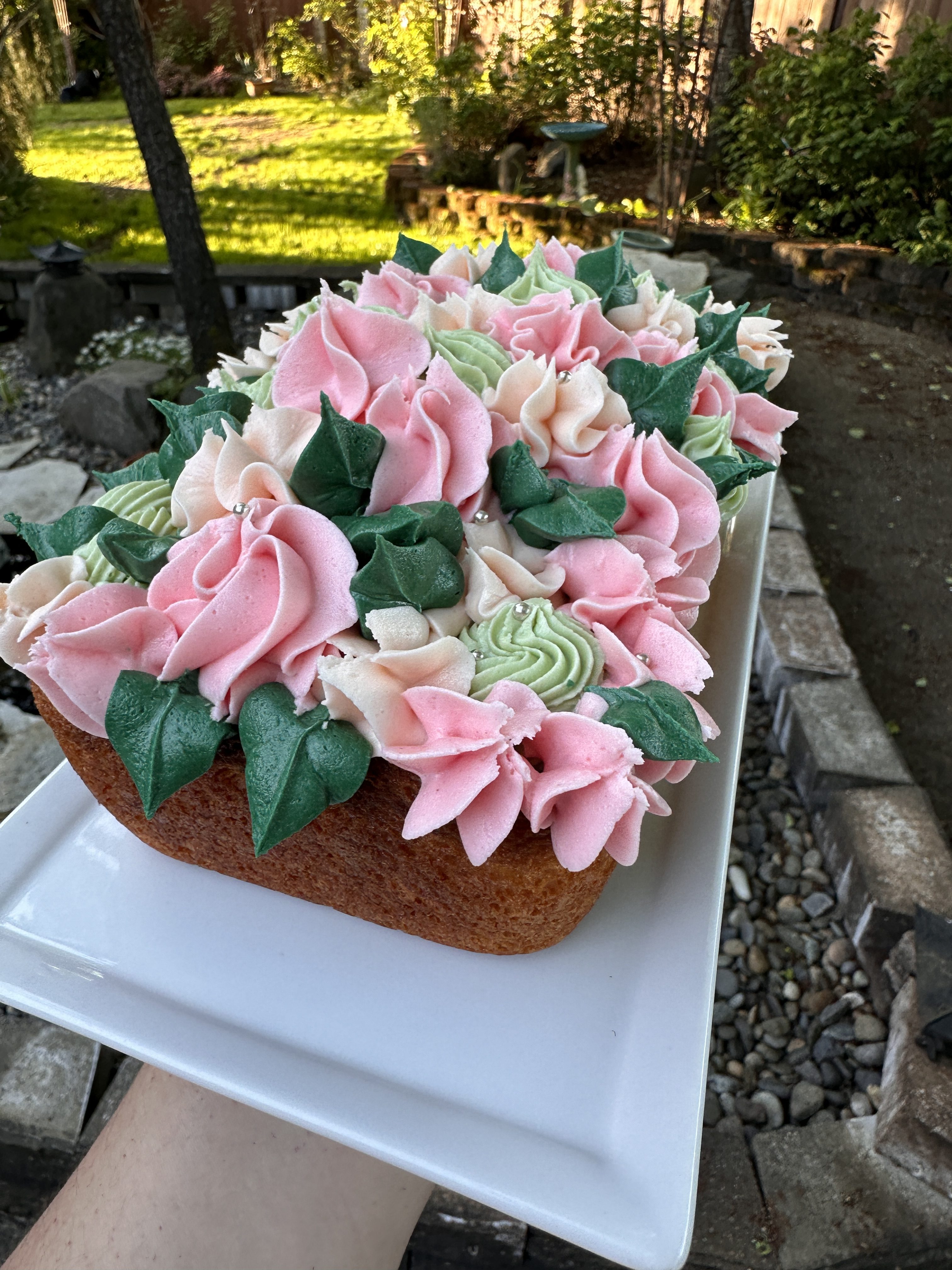 The Best Buttercream Frosting – The Hungry Dragonfly